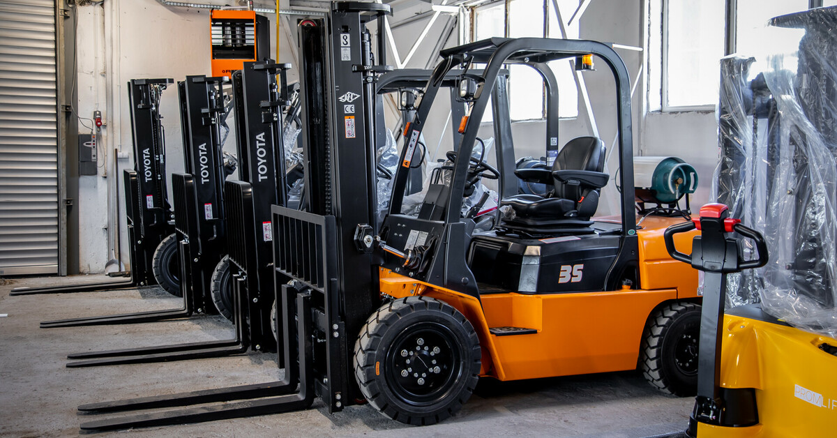 Druga akwizycja PJP Makrum w tym roku – lider branży wózków widłowych ...